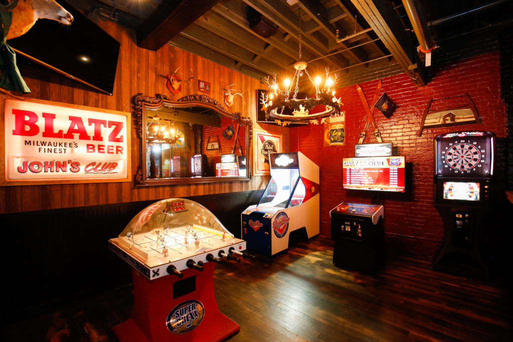 Wally's Wisconsin Tavern brings Midwest tradition to downtown Denver ...