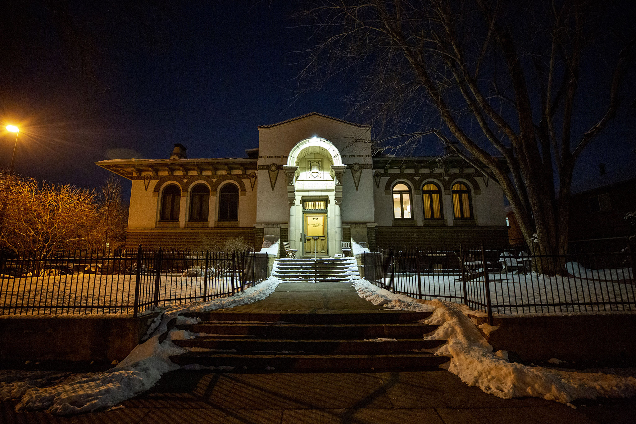 Peek inside this smart-looking Cole condo that once housed one of ...