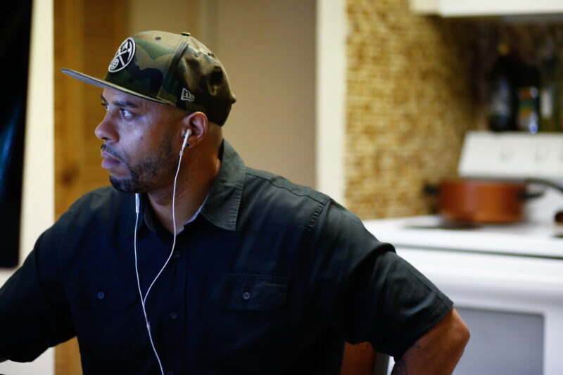 Terrance Roberts used to be in a gang. Now he's organizing protests ...