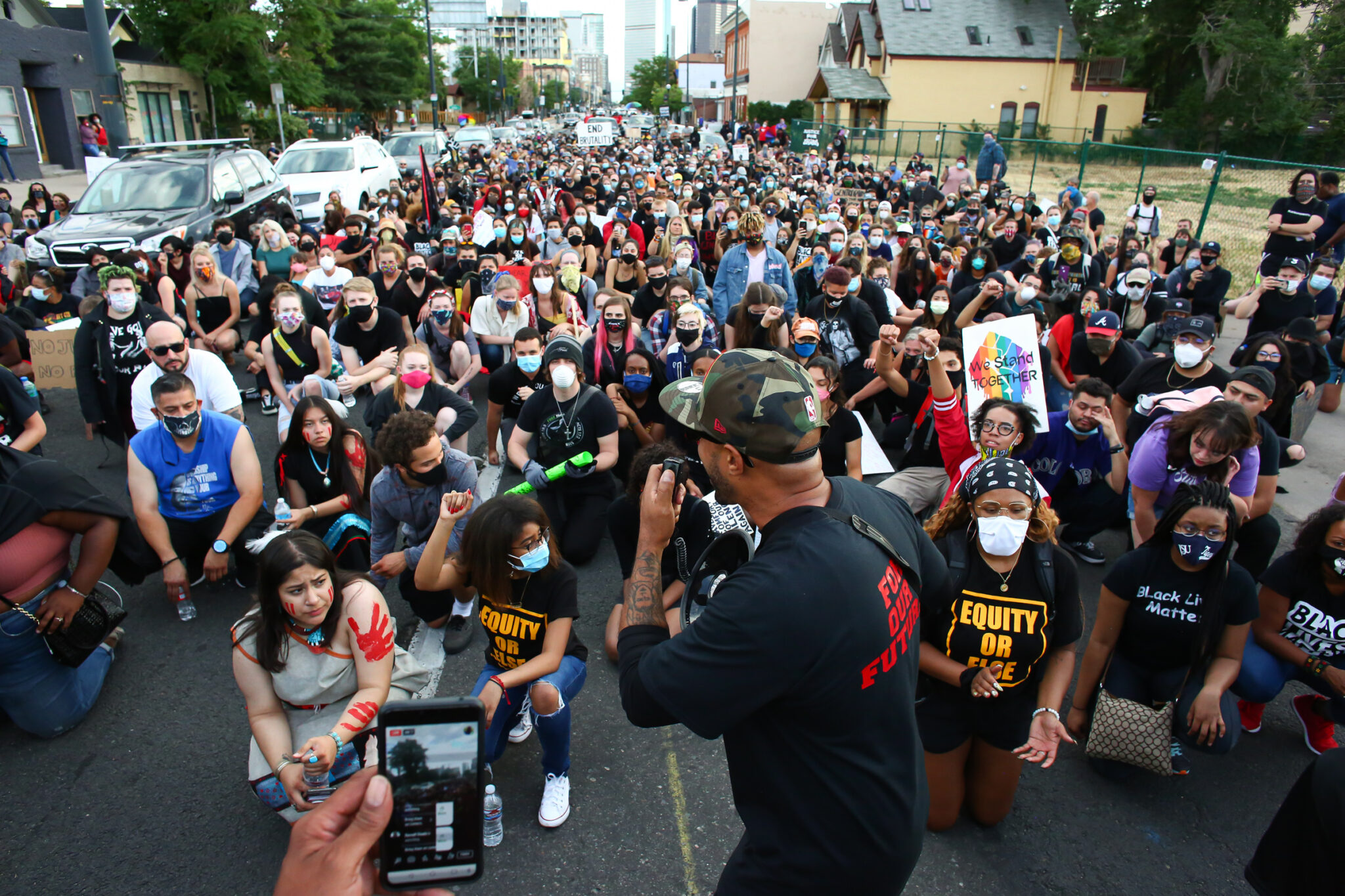 Terrance Roberts used to be in a gang. Now he's organizing protests ...
