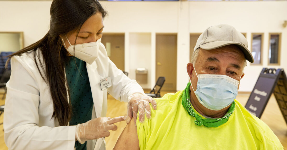 Denver Latinos struggle with COVID-19 vaccine access - Denverite, the ...