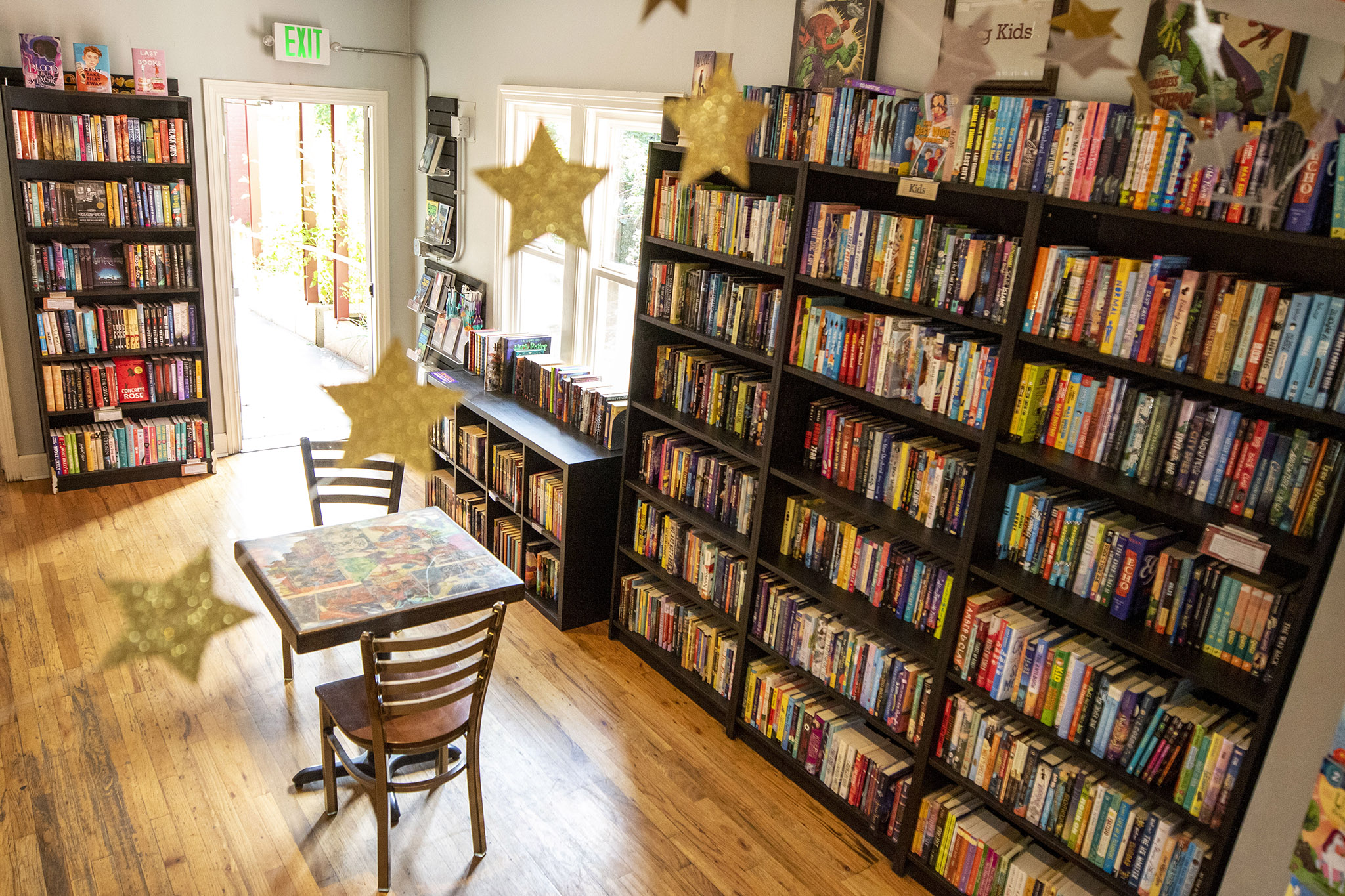 Berkeley's BookBar serves up literature, wine and that community vibe ...