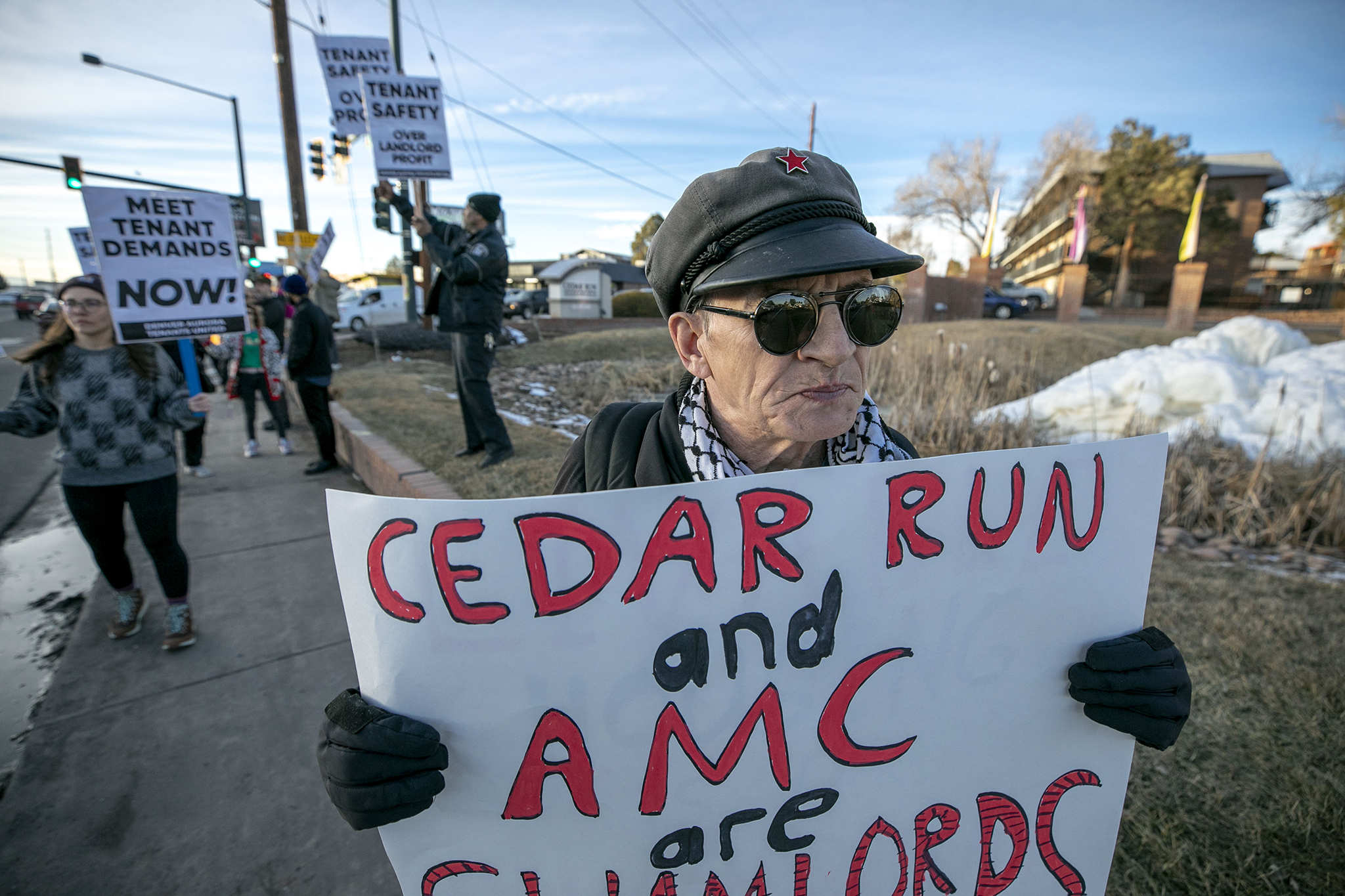 Tenants protest bugs, mold, leaking sewage and no hot water at Cedar ...