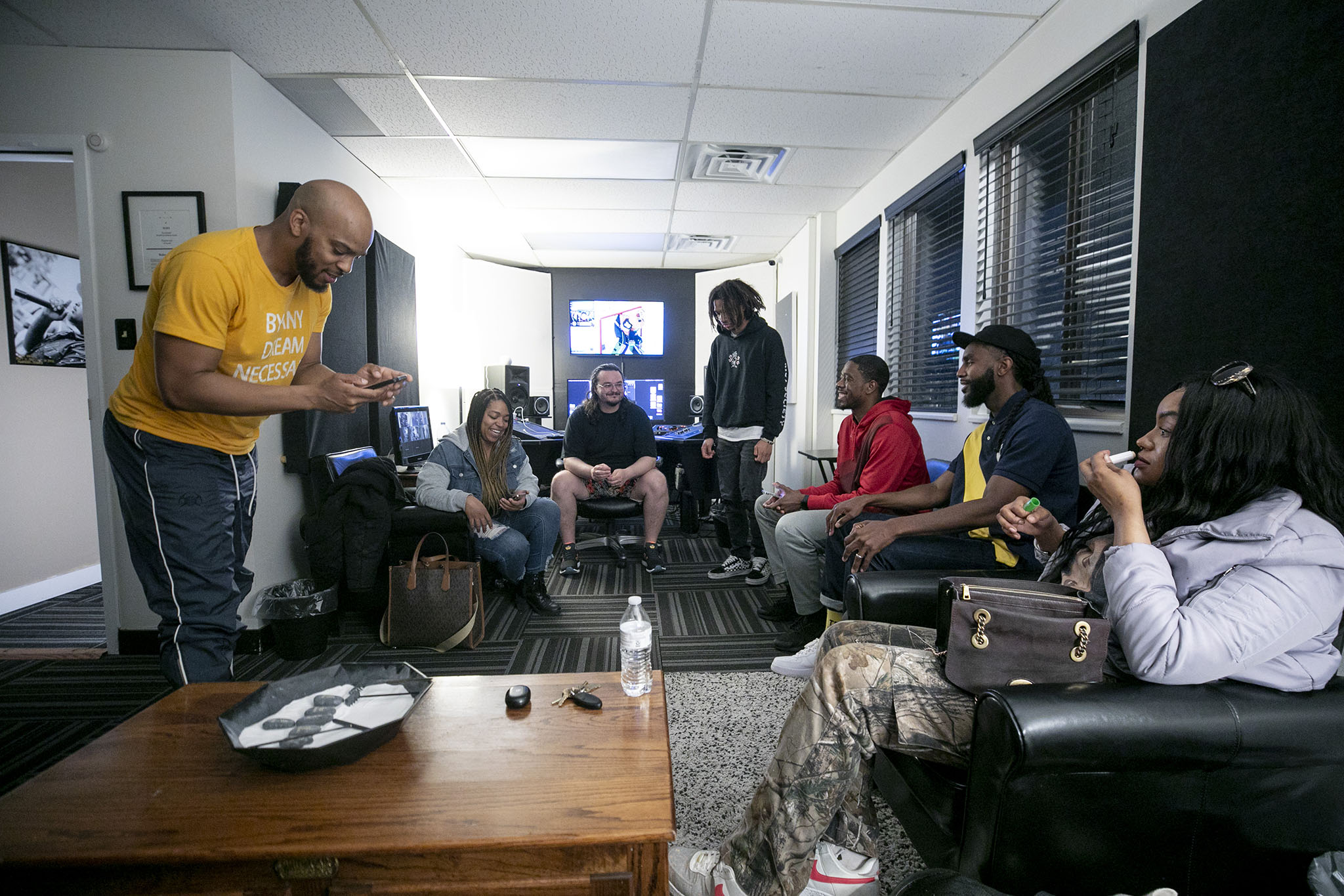 Meet the rapper performing at Game 1 of the Denver Nuggets-Phoenix Suns ...