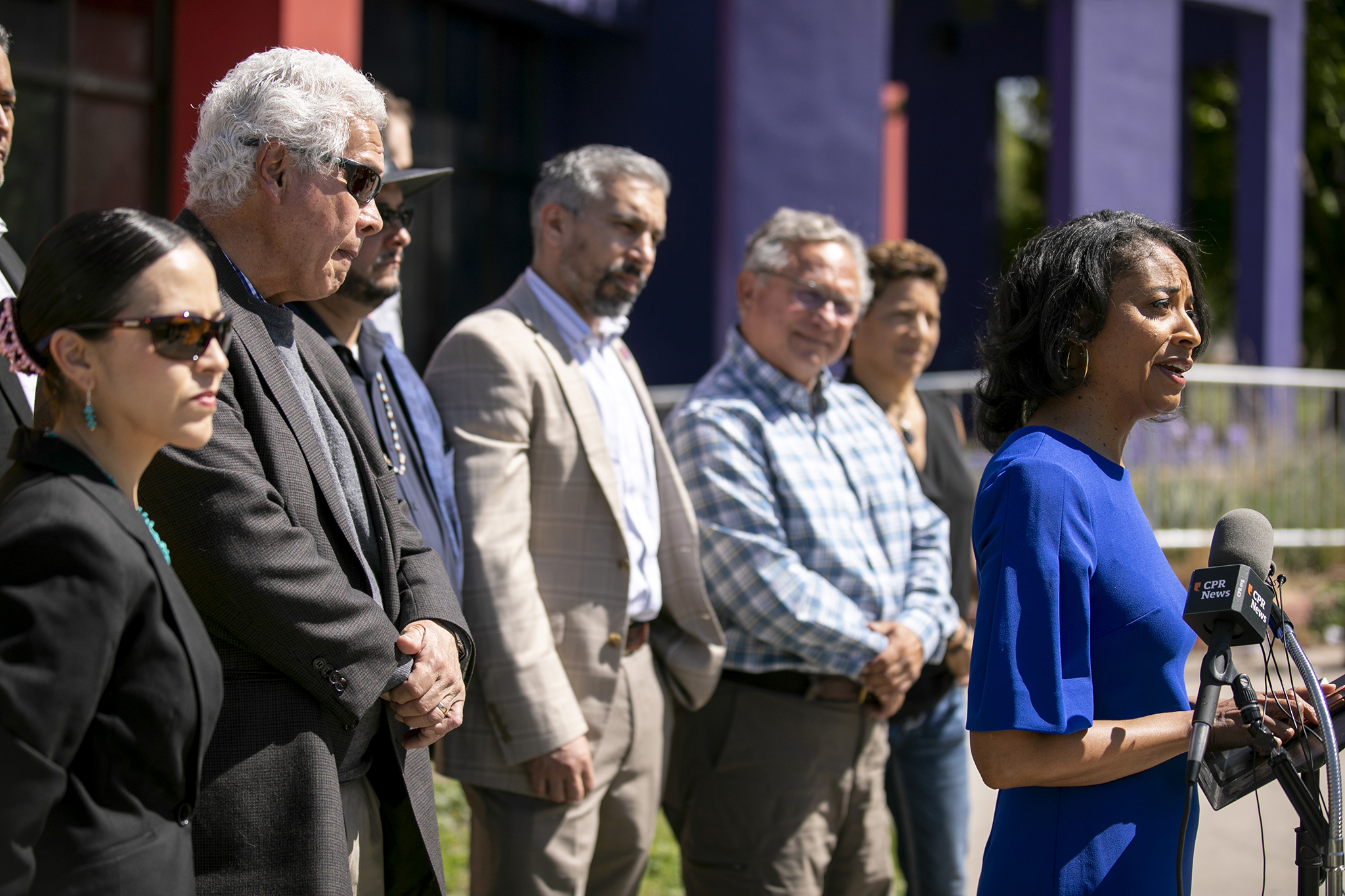 Progressive champion Lisa Calderón endorses Mike Johnston for mayor ...