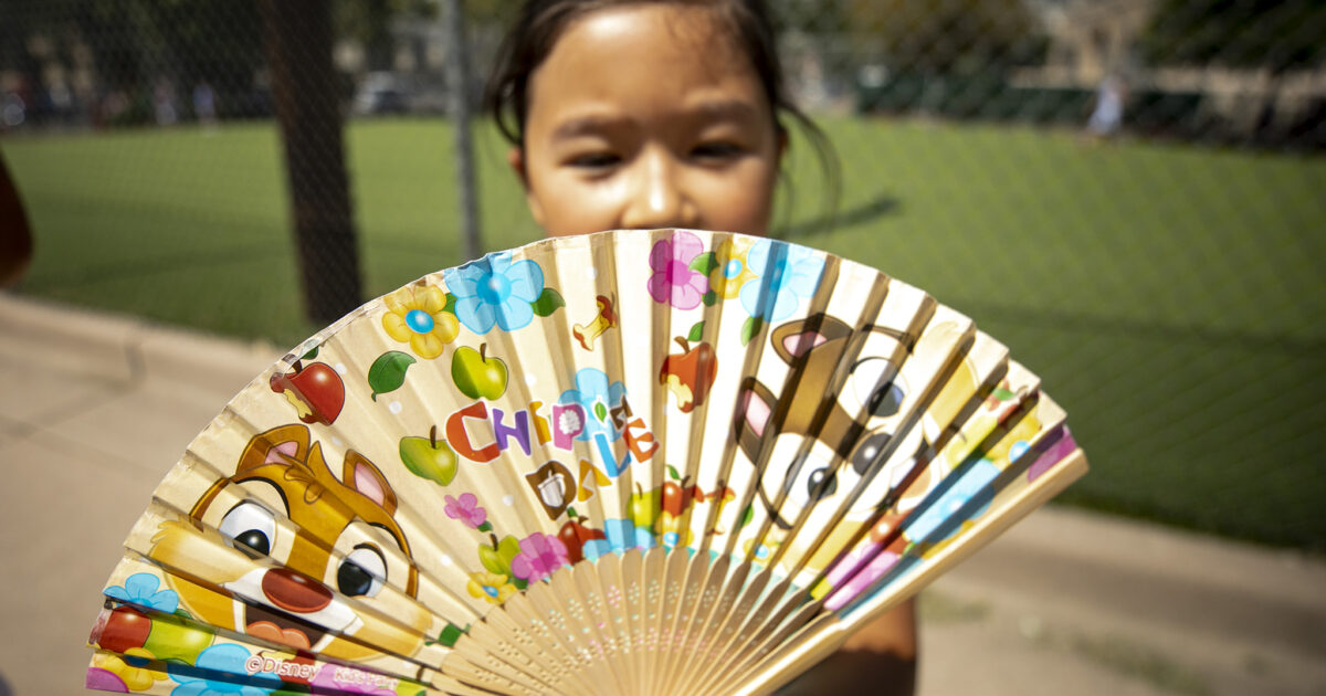Parents scramble, kids celebrate as extreme heat disrupts DPS' first ...