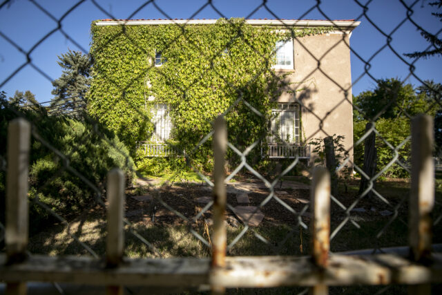 A demo company wants to raze this Park Hill mansion on Montview for ...