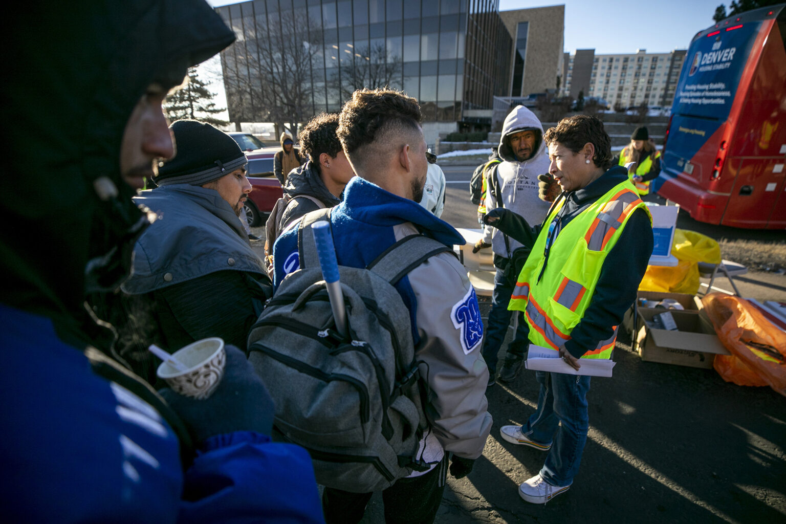 Denver clears Zuni Street migrant camp, bringing hundreds into emergency shelters - Denverite ...