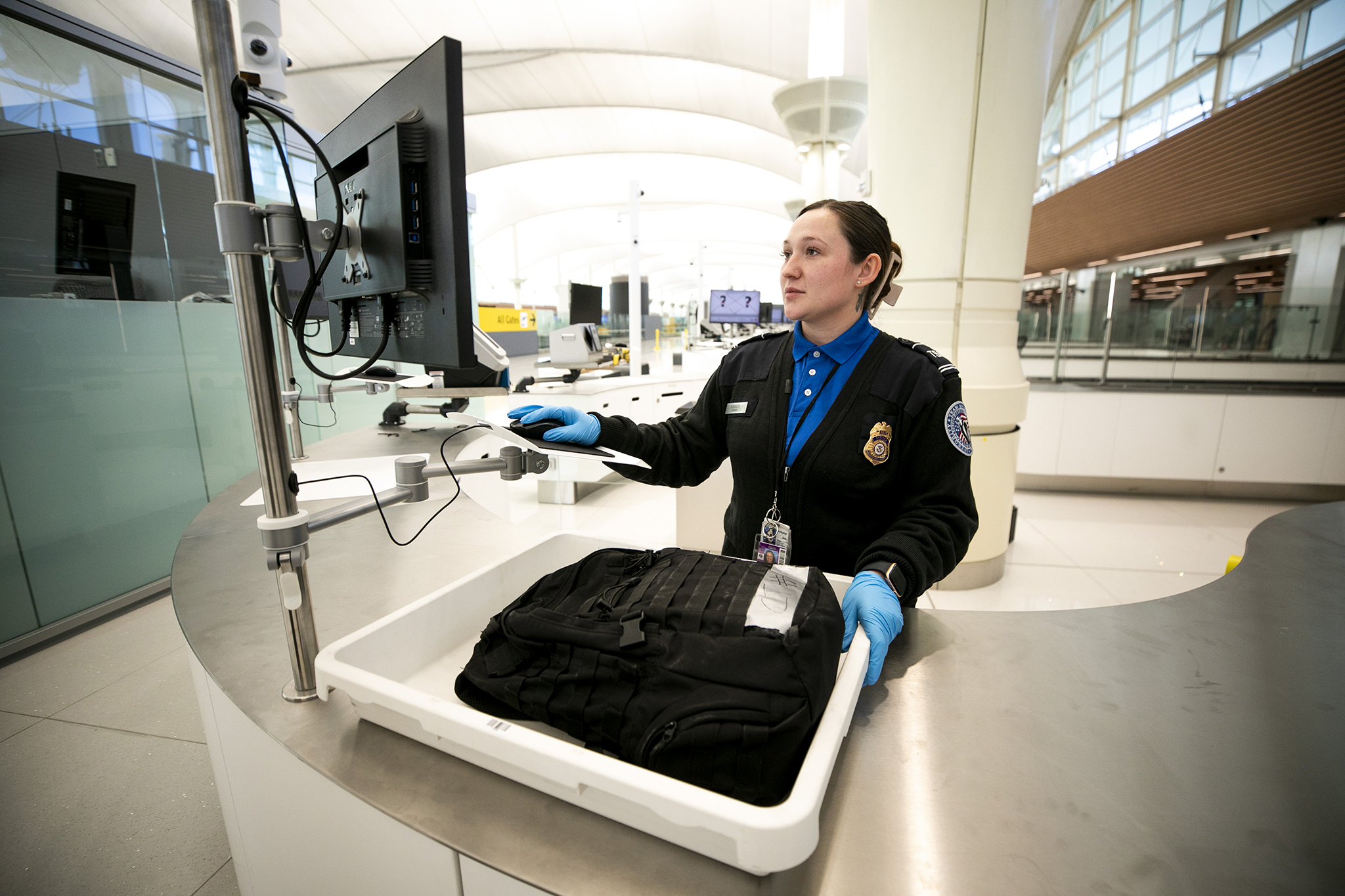 New security at Denver International Airport: What holiday travelers ...