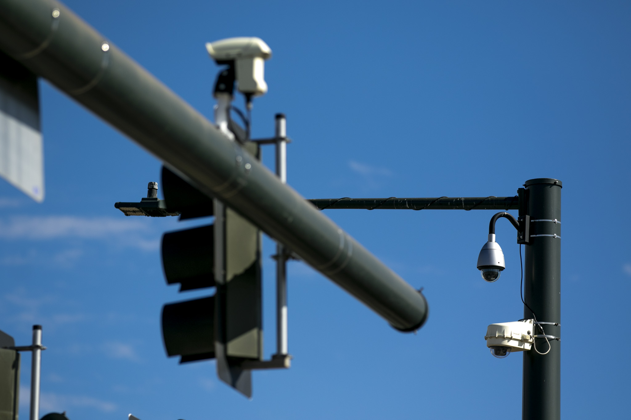 Colorado officer in Flock package theft controversy was ‘rude ...