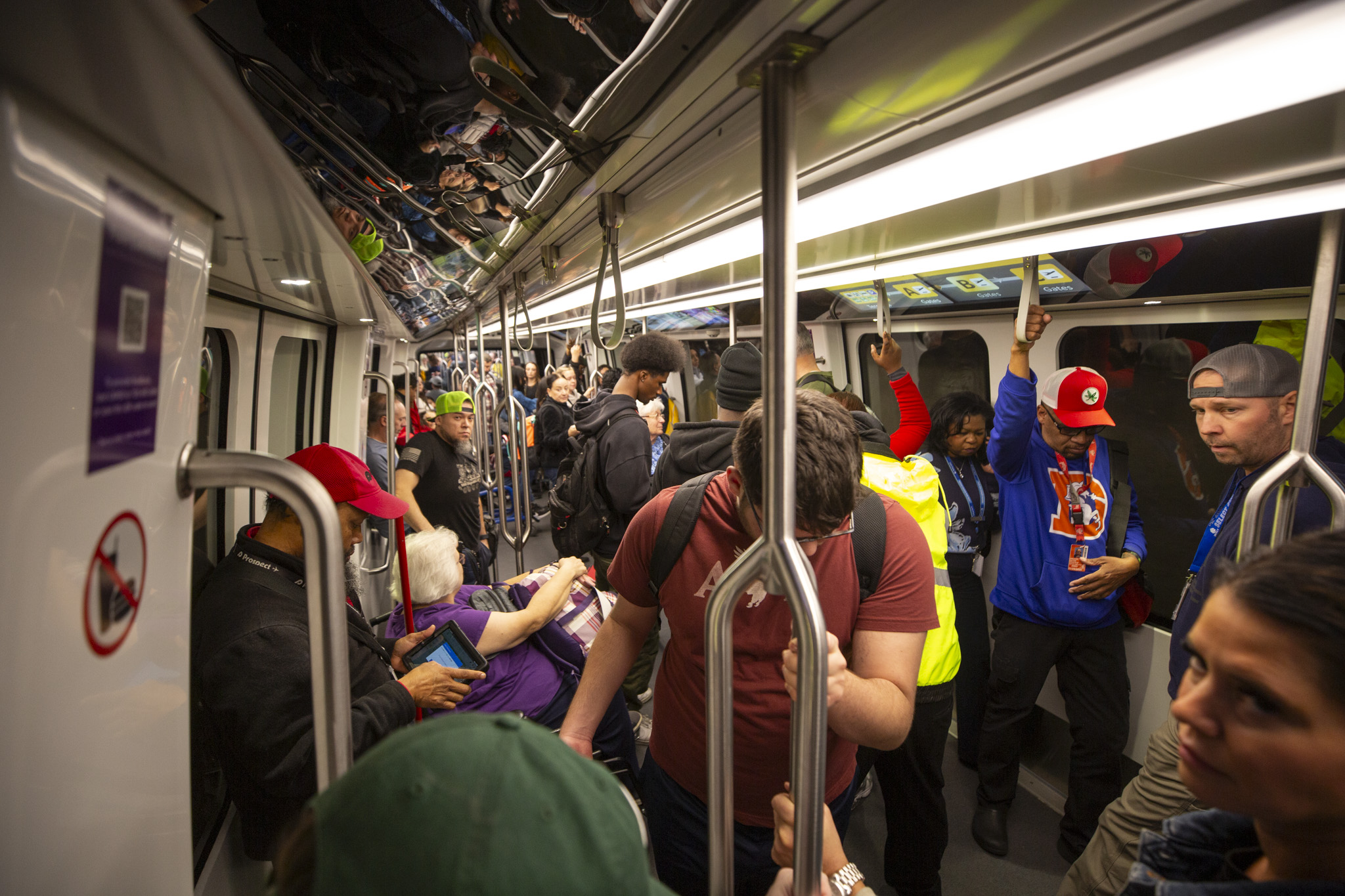 Denver airport's solution to train frustrations: $300 million of ...